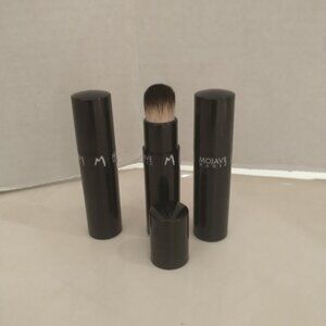 MOJAVE MAGIC | Makeup | New Mojave Magic Black Retractable Brush | Poshmark